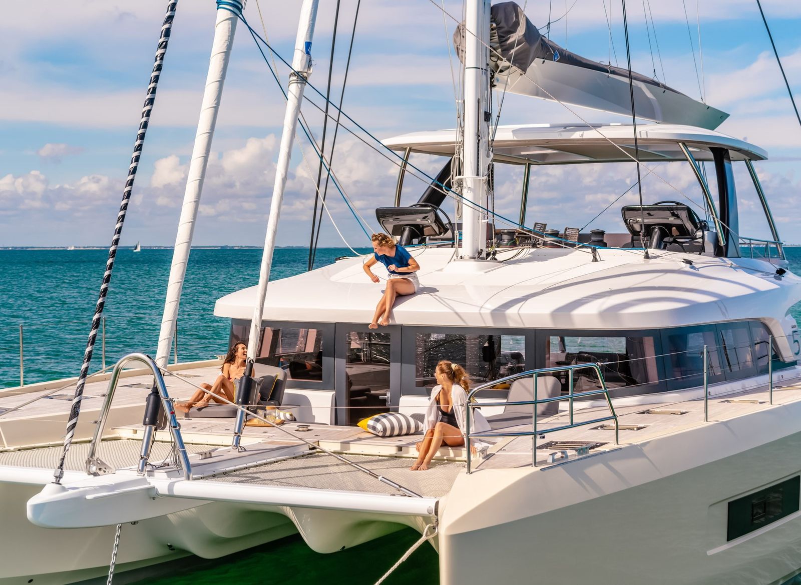Cosmos Yachting